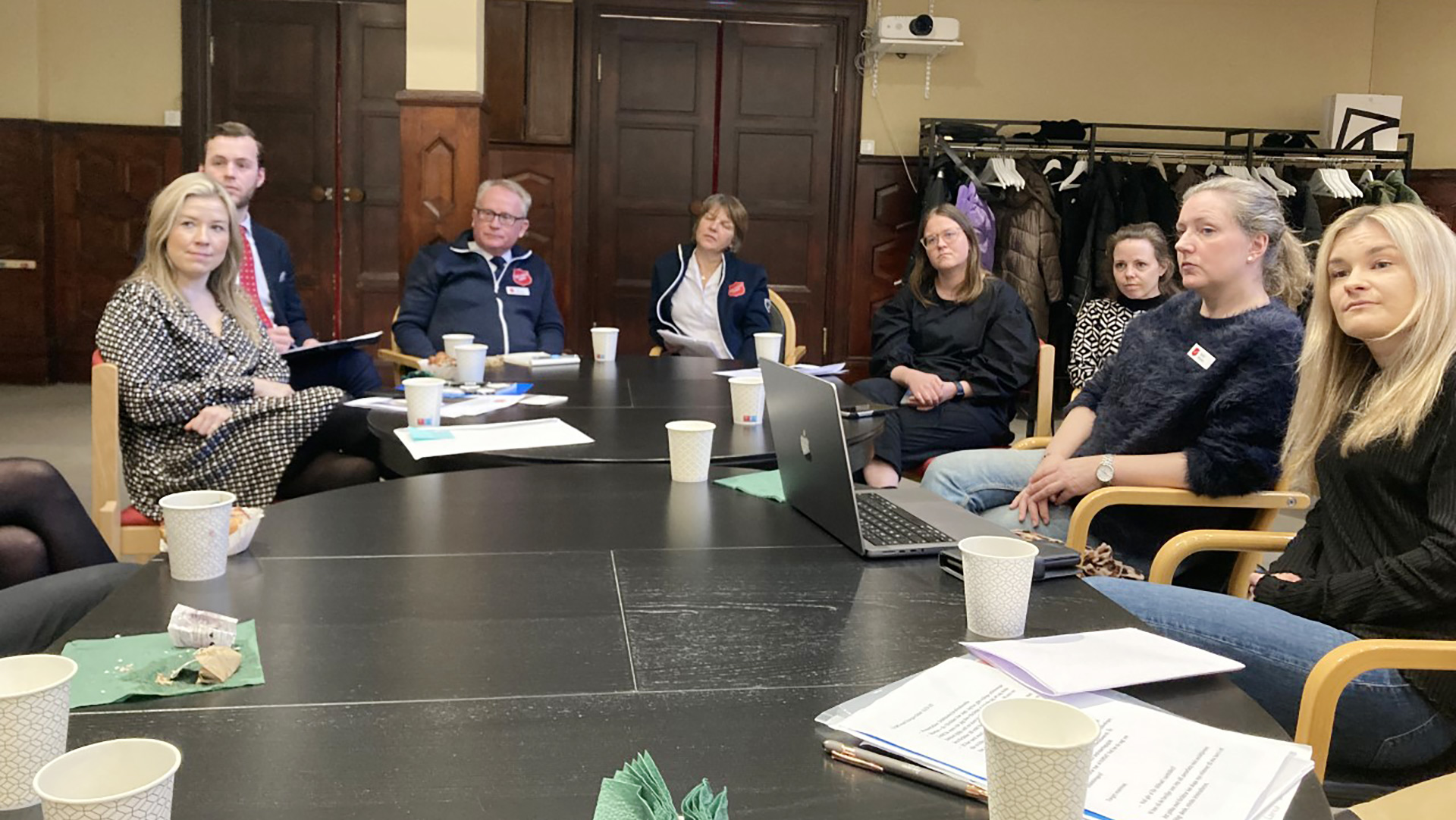 Stockholms-politiker bjöds in för samtal om social utsatthet ...